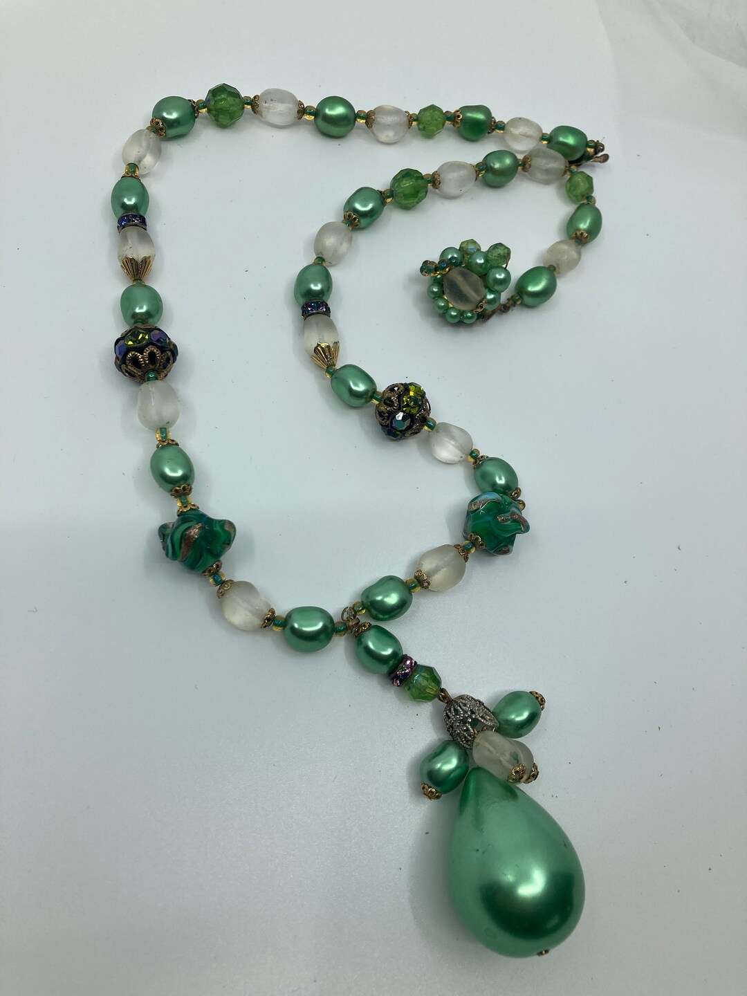 Vtg Miriam Haskell Green Lucite Glass Beads Tassel Necklace Etsy