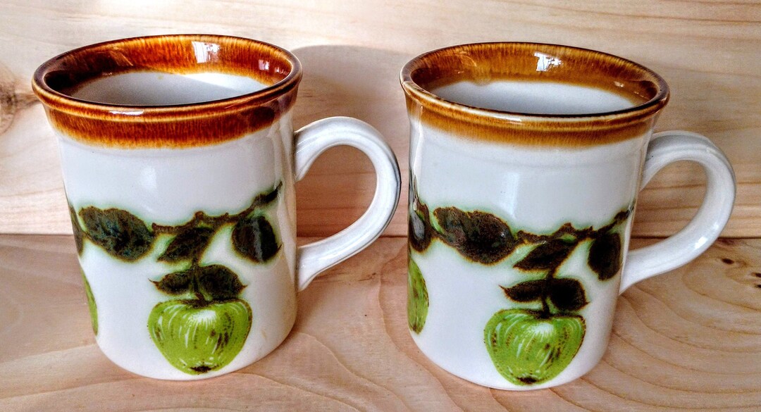 Set of 2 Vintage Biltons Apples Mugs / Stoneware Pottery / Made in ...