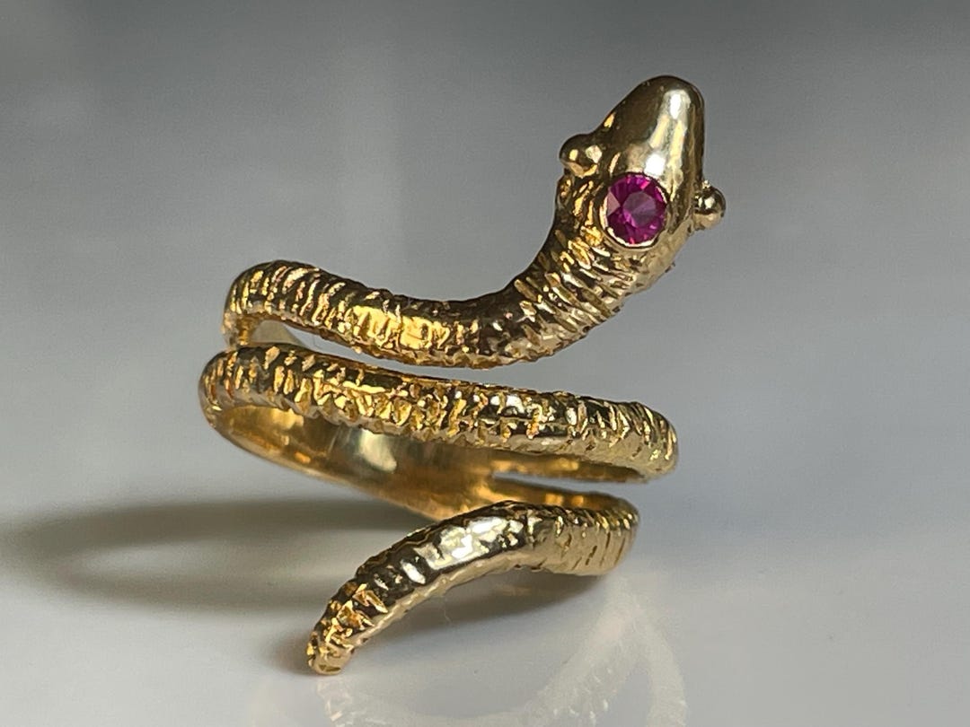 Vintage Solid 18K Yellow Gold Ruby Snake Ring - Etsy