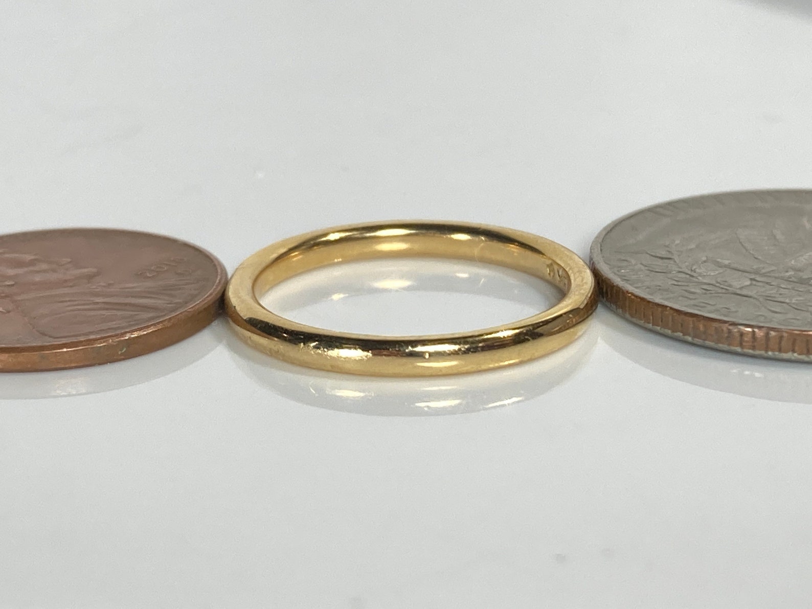 Vintage 18K Yellow Gold Rounded Band - Etsy