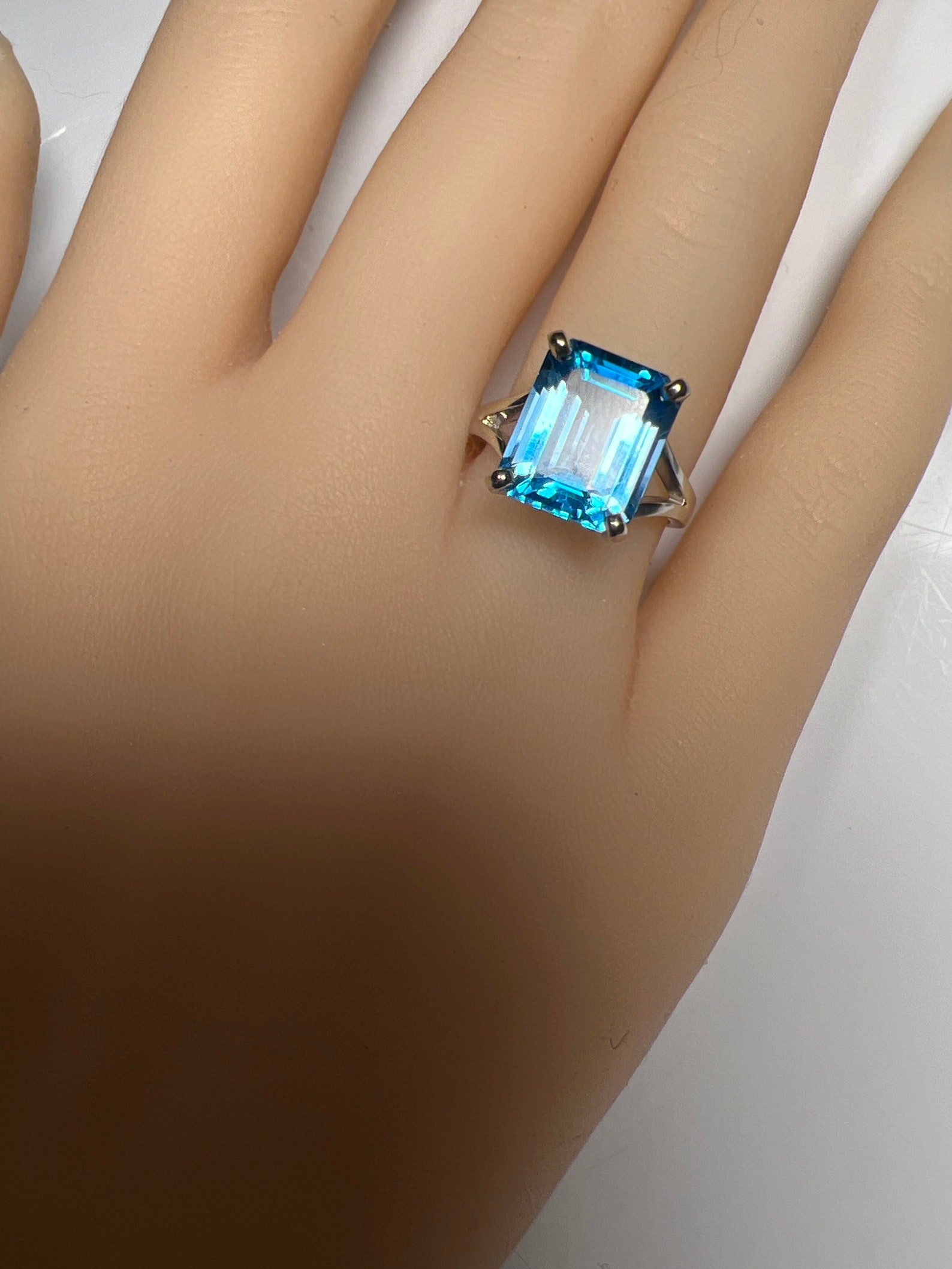 Vintage Emerald Cut Large Blue Topaz Ring in 14K White Gold - Etsy