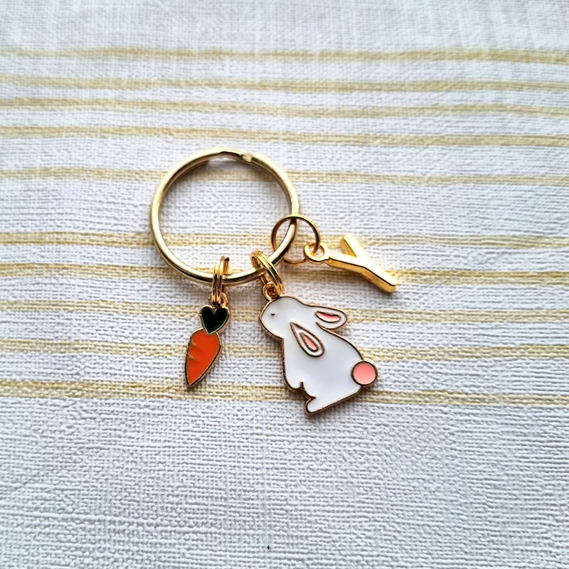 Bunny Keychain - Etsy