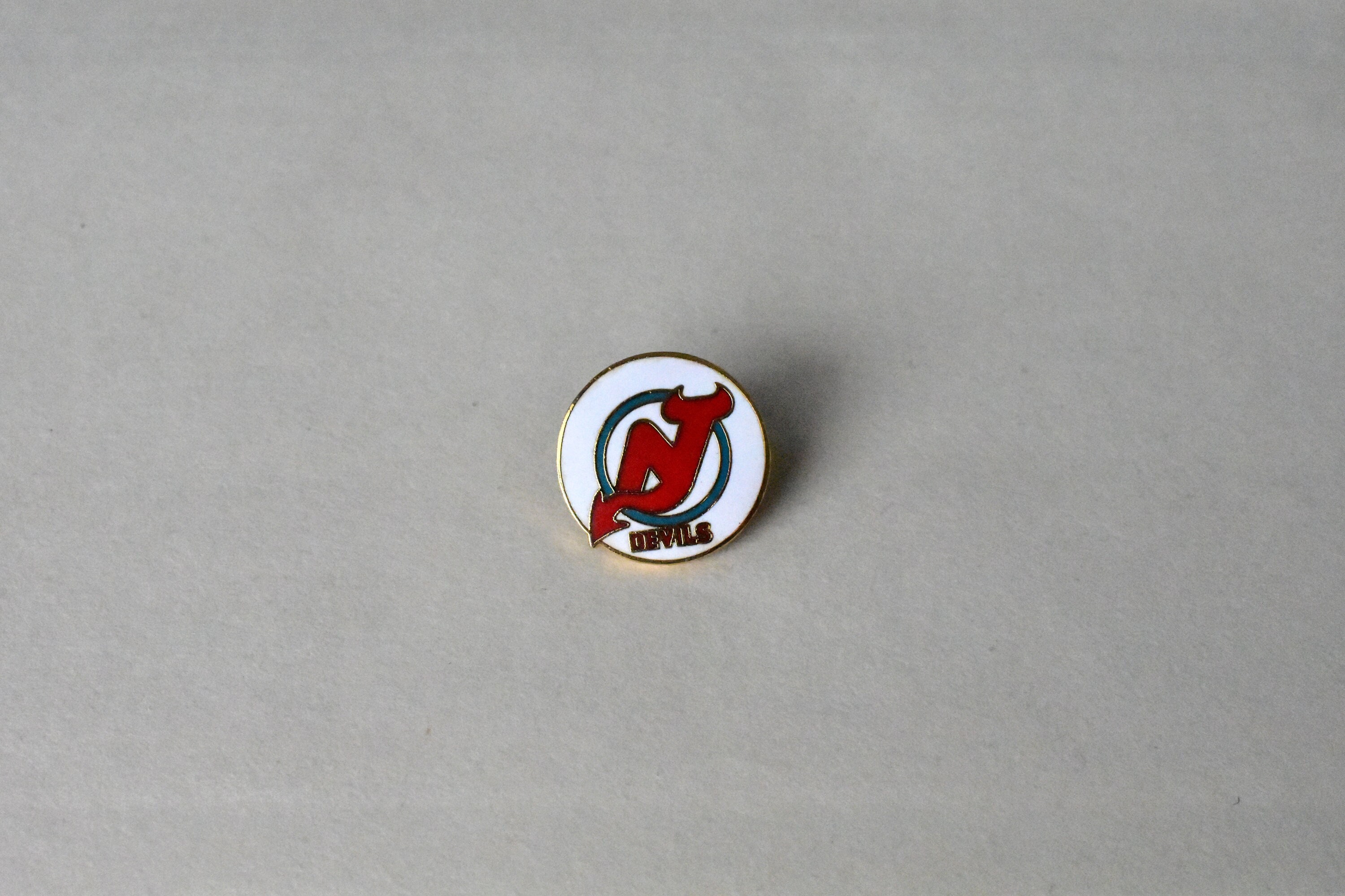 Circle Logo Official Nhl Licensed Product