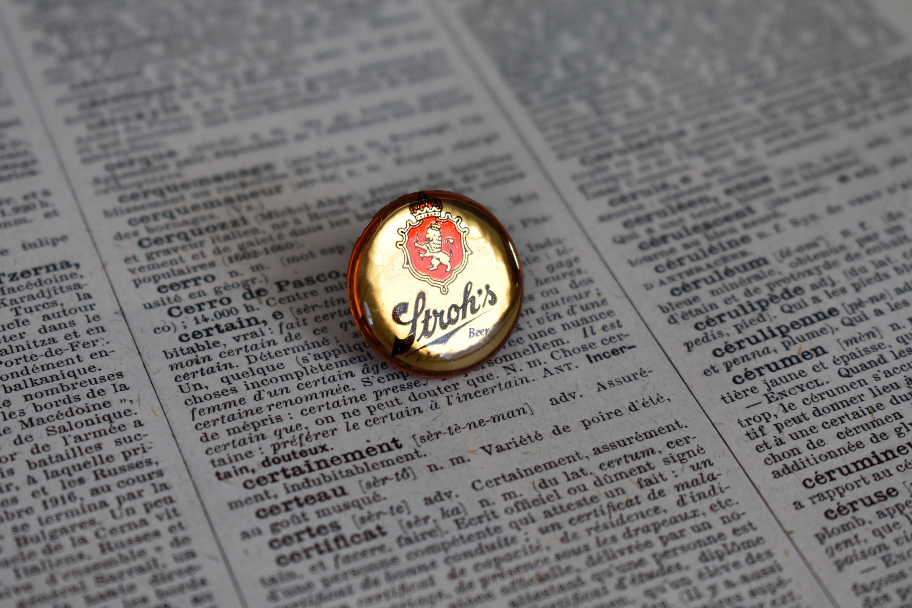 Collectibles Art & Collectibles Memorabilia Alcohol Pin Stroh's Beer ...