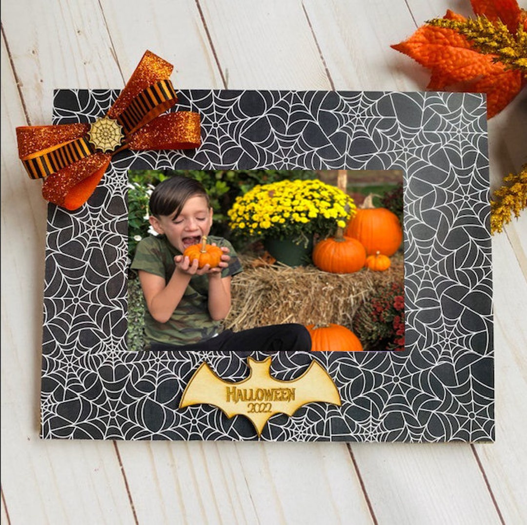 Spider Web Picture Frame-halloween Party-spooky Halloween - Etsy