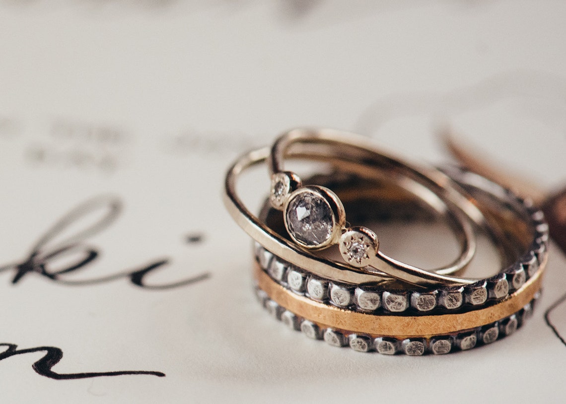 Salt and Pepper Diamond Ring - Etsy