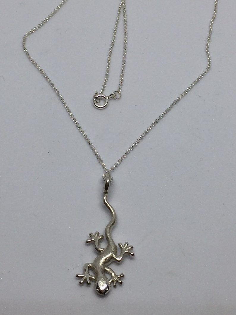 Lizard Necklace in Solid Sterling Silver Gecko Pendant - Etsy