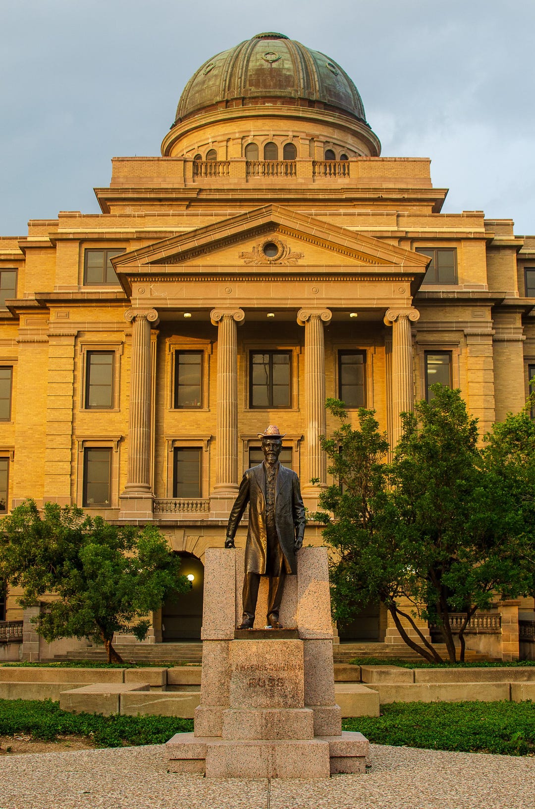 Lawrence Sullivan Ross Statue Art: Texas A&M Aggies Gift - Etsy
