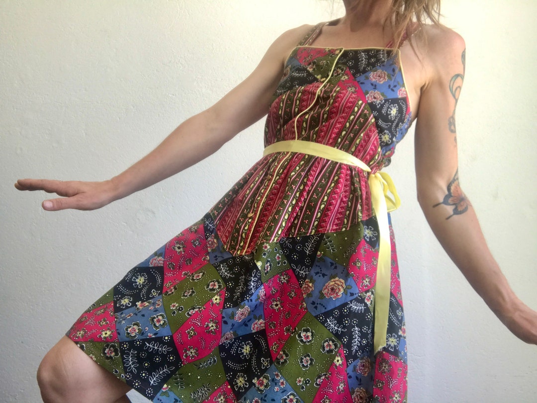 Robe Paysanne Vintage à Motif Floral/Paisley 1970s | Mini Robe Prairie ...