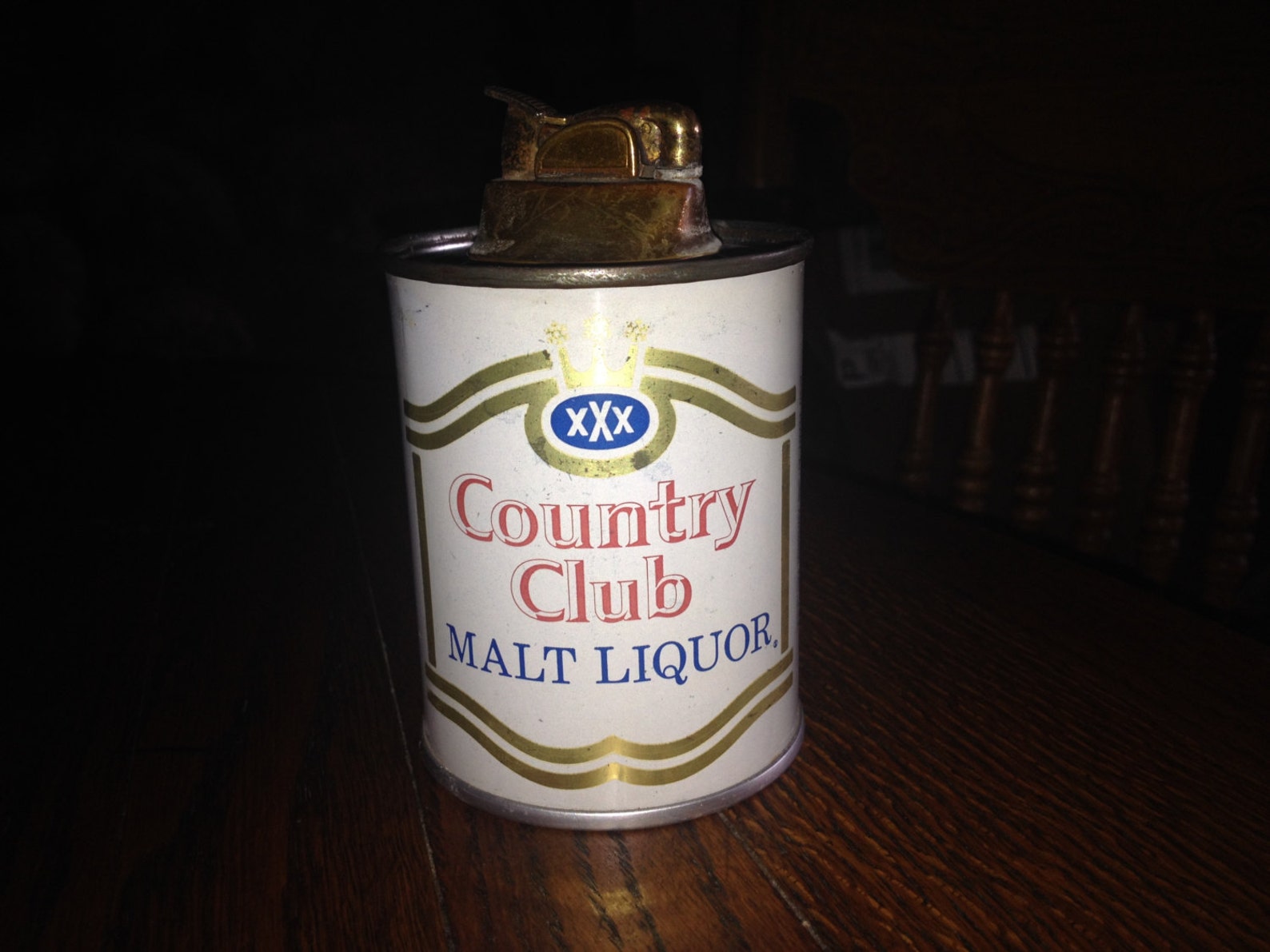 Vintage COUNTRY CLUB Malt Liquor Table Lighter | Etsy