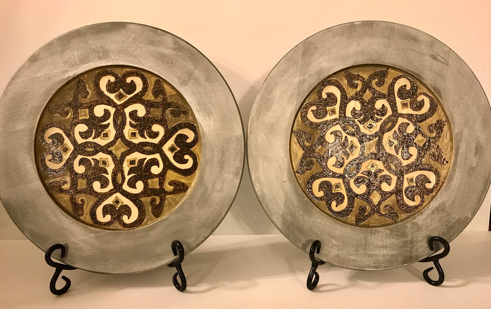 Medieval Arabesque Art Inspired Decorative Wood Plate With Antique ...