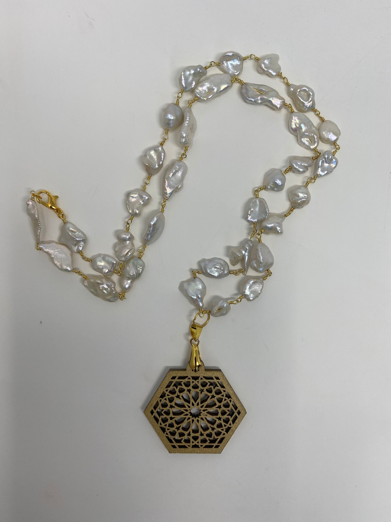 The Arabesque® Medieval Geometric Pattern Wooden Pendant With - Etsy