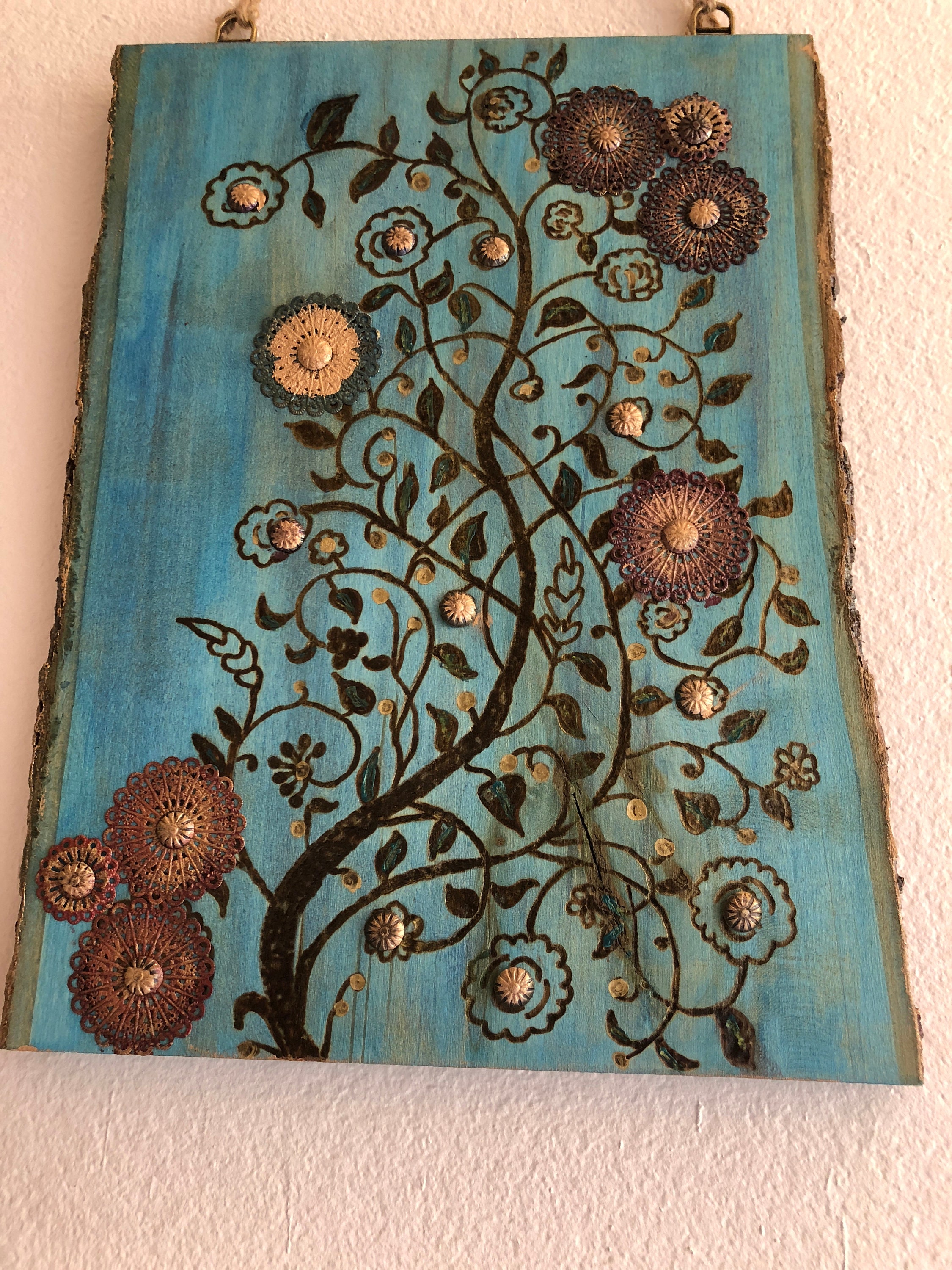 The Arabesque Wooden Handmade and Handcrafted Wall Hanging With ...
