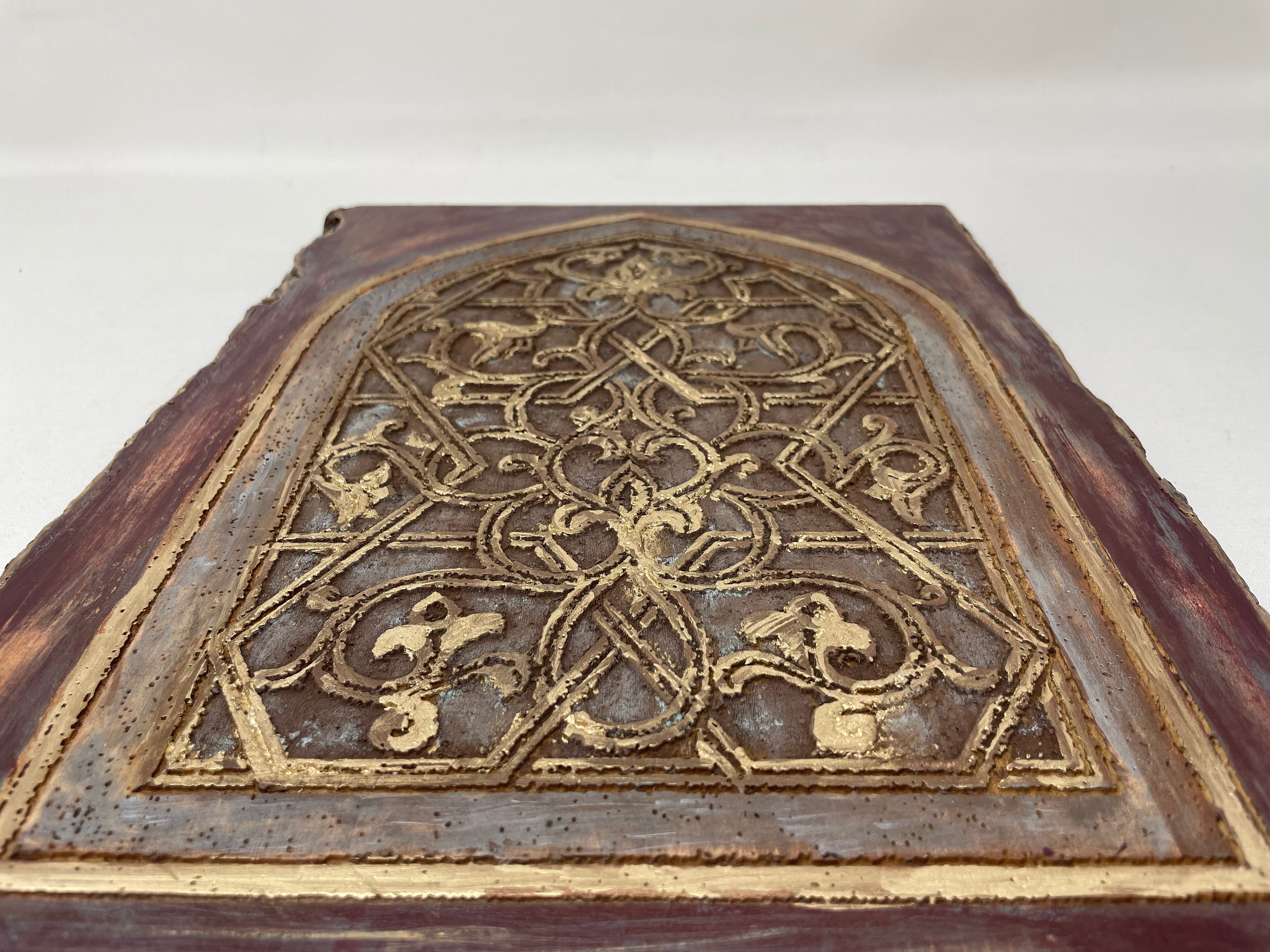 The Arabesque® Medieval Mamluk Arabesque Window Pattern Wooden Wall Art