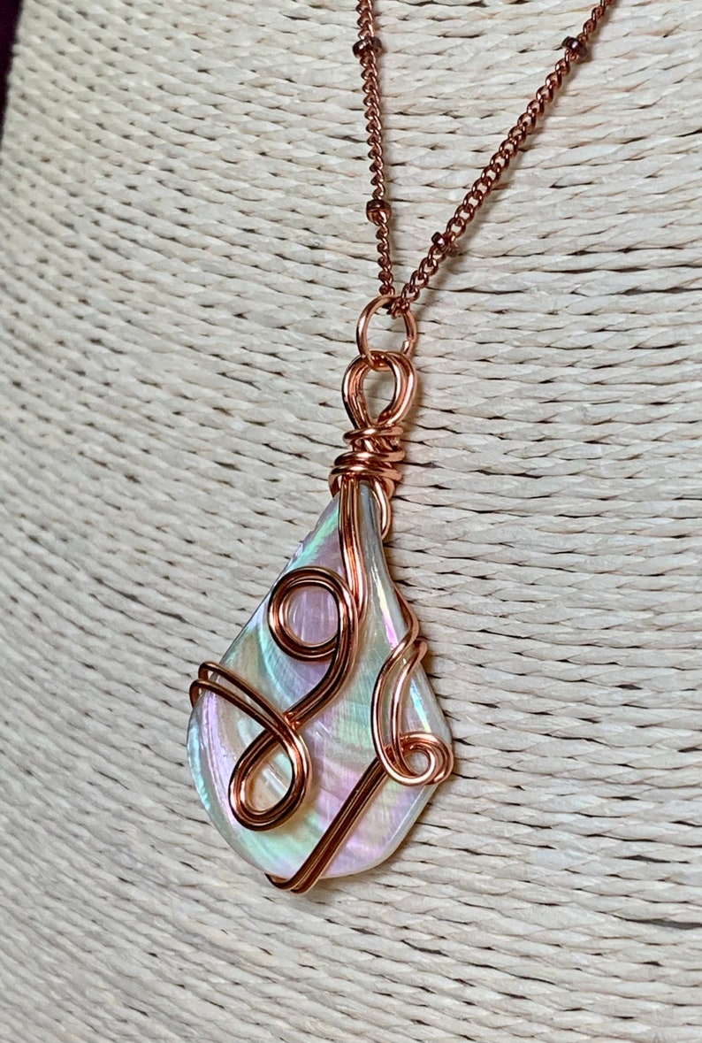 Shell Pendant/copper Wire Wrapped Pendant/shell Necklace/beach - Etsy