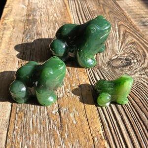 Jade Frog Carving, Canadian Nephrite Jade (multiple Sizes Available) - Etsy