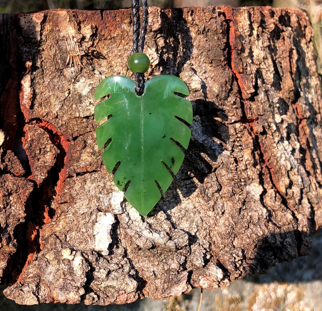 Jade Monstera Leaf Pendant, Canadian Nephrite (2 Sizes Available) - Etsy