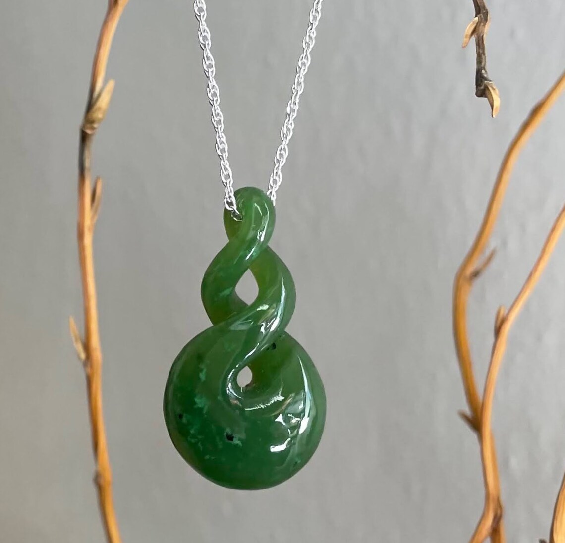 Jade Double Infinity Twist Pendant 1.3 Canadian Cassiar - Etsy