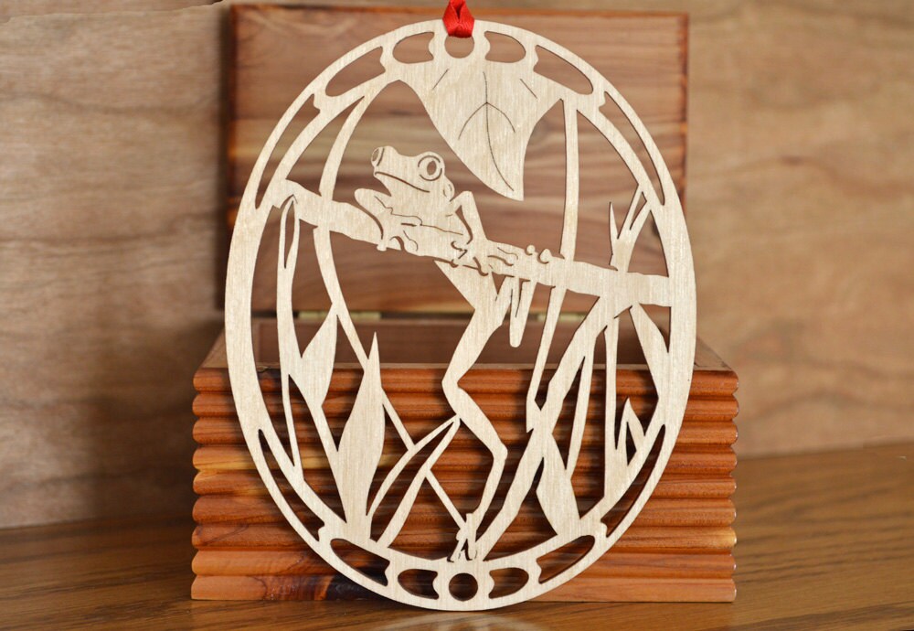 Wood Tree Frog Ornament Woodcut Tree Frog Decoration - Etsy