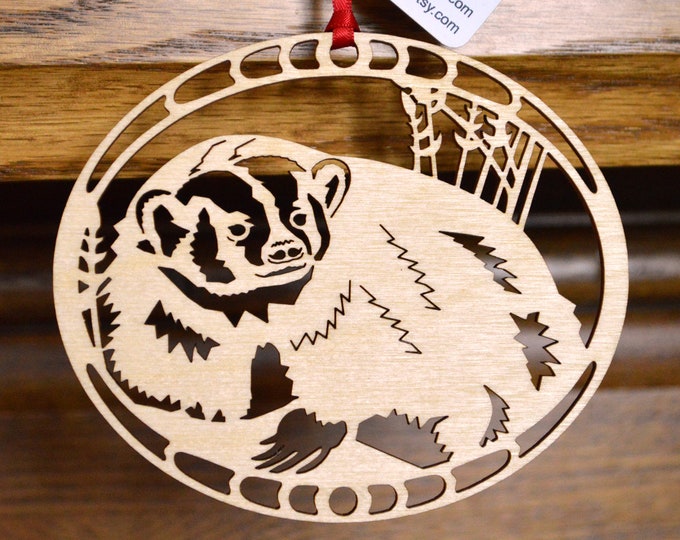 Wooden American Badger Ornament Wood-cut Badger Decoration Intricately ...