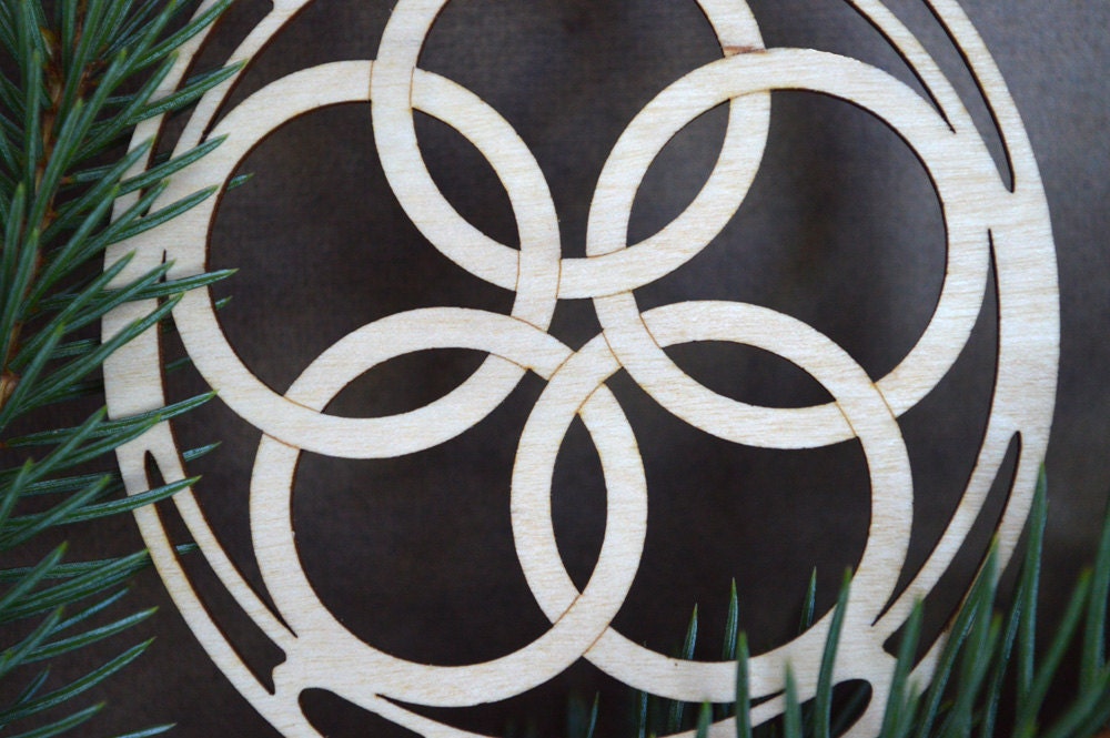 5 Golden Rings Ornament Woodcut Design 5 Interlocking Rings - Etsy
