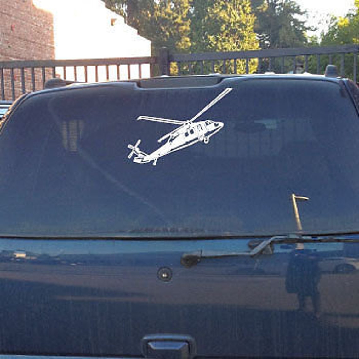 UH-60 Black Hawk Vinyl Decal Big © 2013 Laced up Decals SKU:UH-60 Black ...