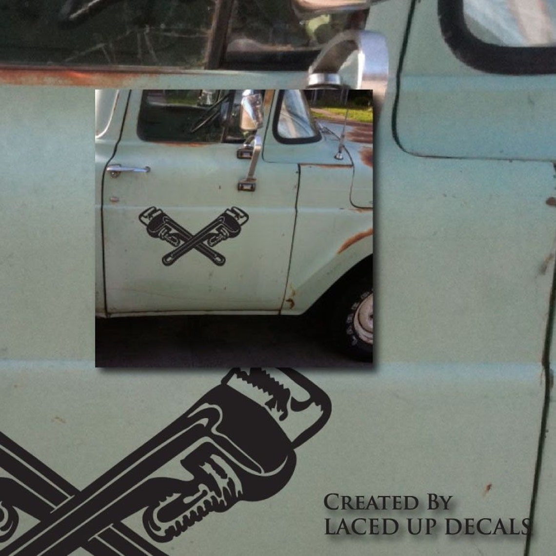Crossed Pipe Wrench Vinyl Decal Lg © Laced up Decals Sku:crossed Pipe ...