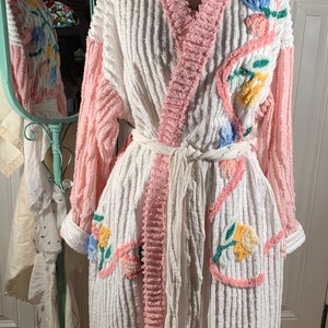 Large “garland of Roses” Chenille Bathrobe Upcycled From Vintage ...