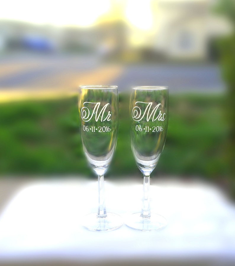 Personalized Champagne Flutes Mr And Mrs Glasses With Wedding Etsy
