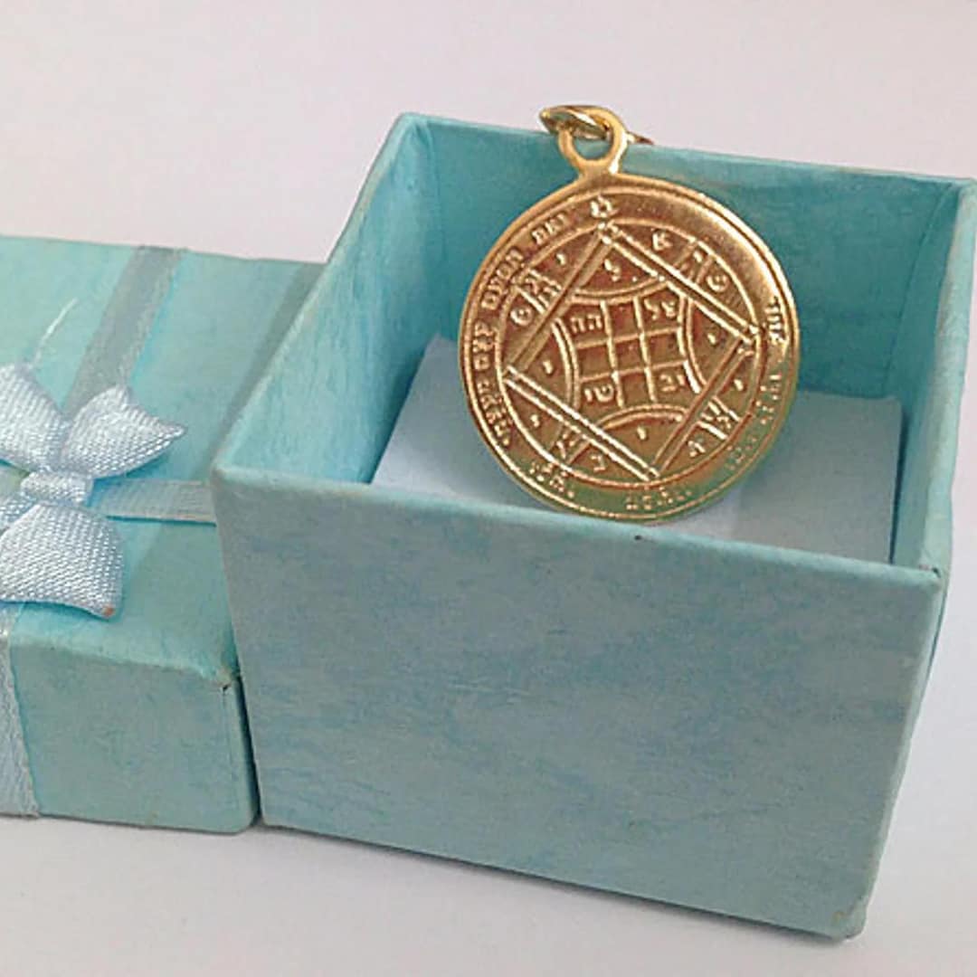 Seal of Solomon Pendant - King Solomon Pendant - Kabbalah Jewelry ...
