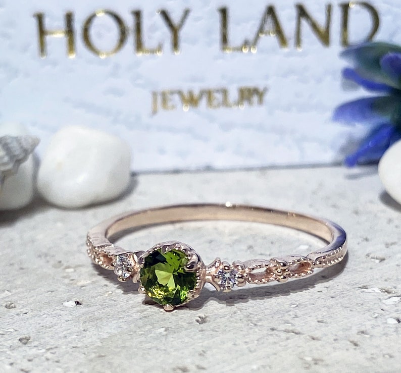 Peridot Ring - August Birthstone - Round Green Gemstone Bezel Set ...