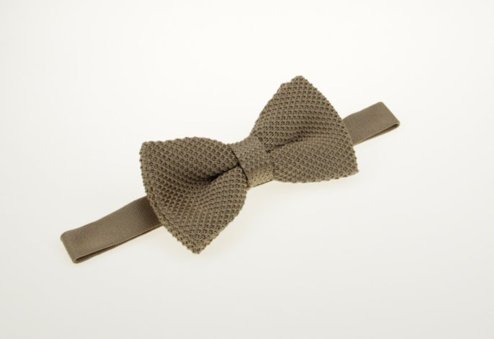 Beige Bow Ties.knitted Bow Ties Beige.beige Wedding Bow - Etsy