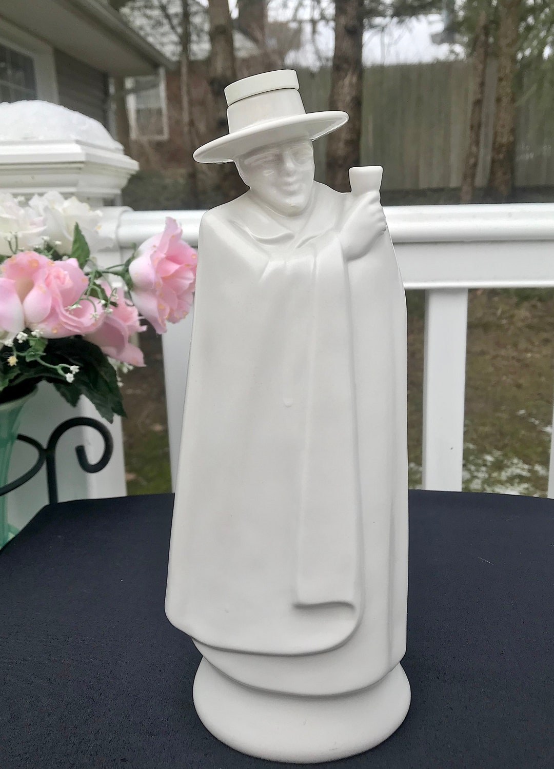 Vintage Sandeman Scotch Whiskey Bottle Wedgwood White Moonstone Pottery ...