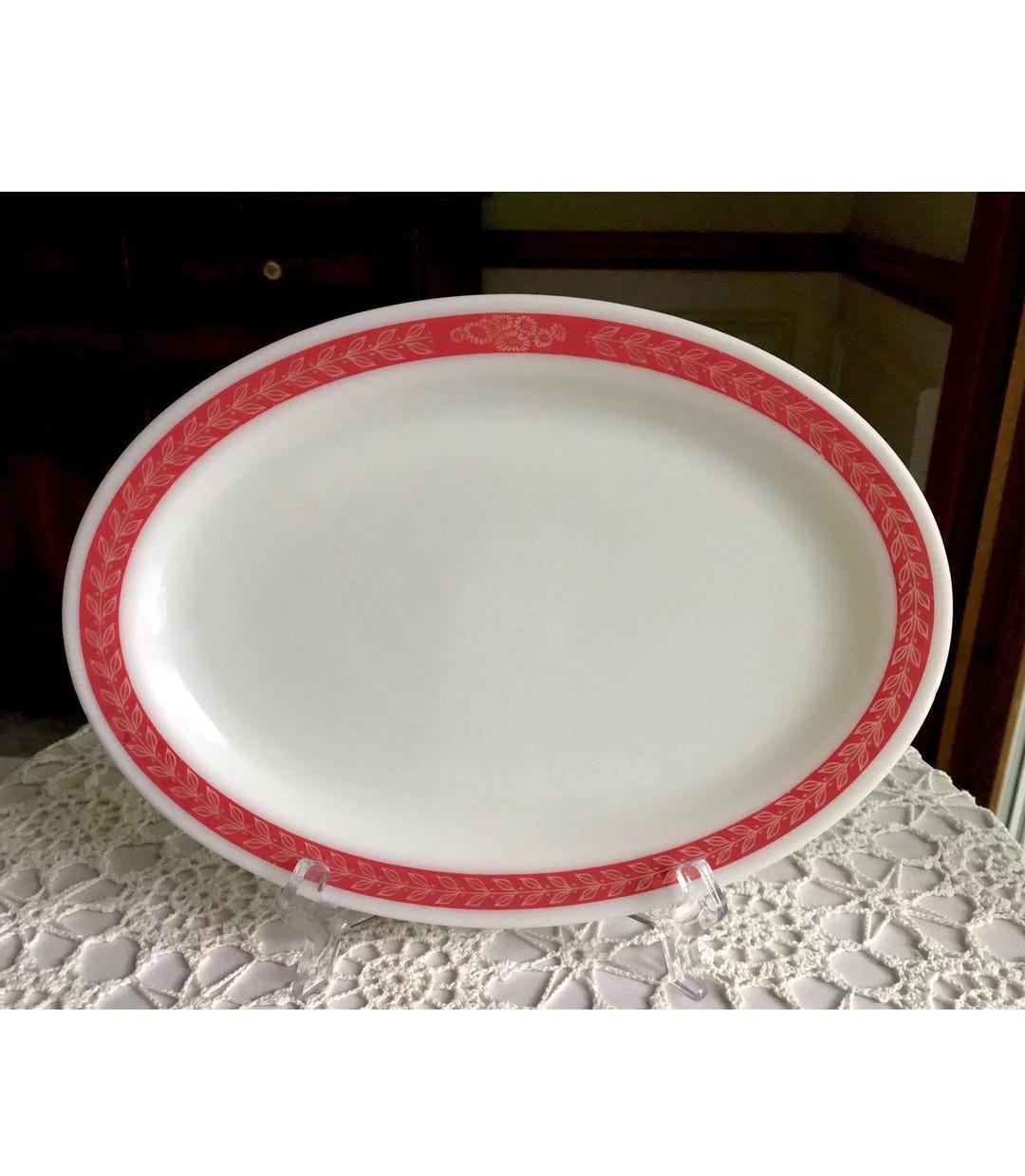 Pyrex Corning Decor Red Autumn Beads Laurel Leaves Leaf 12 3/8 Inch ...