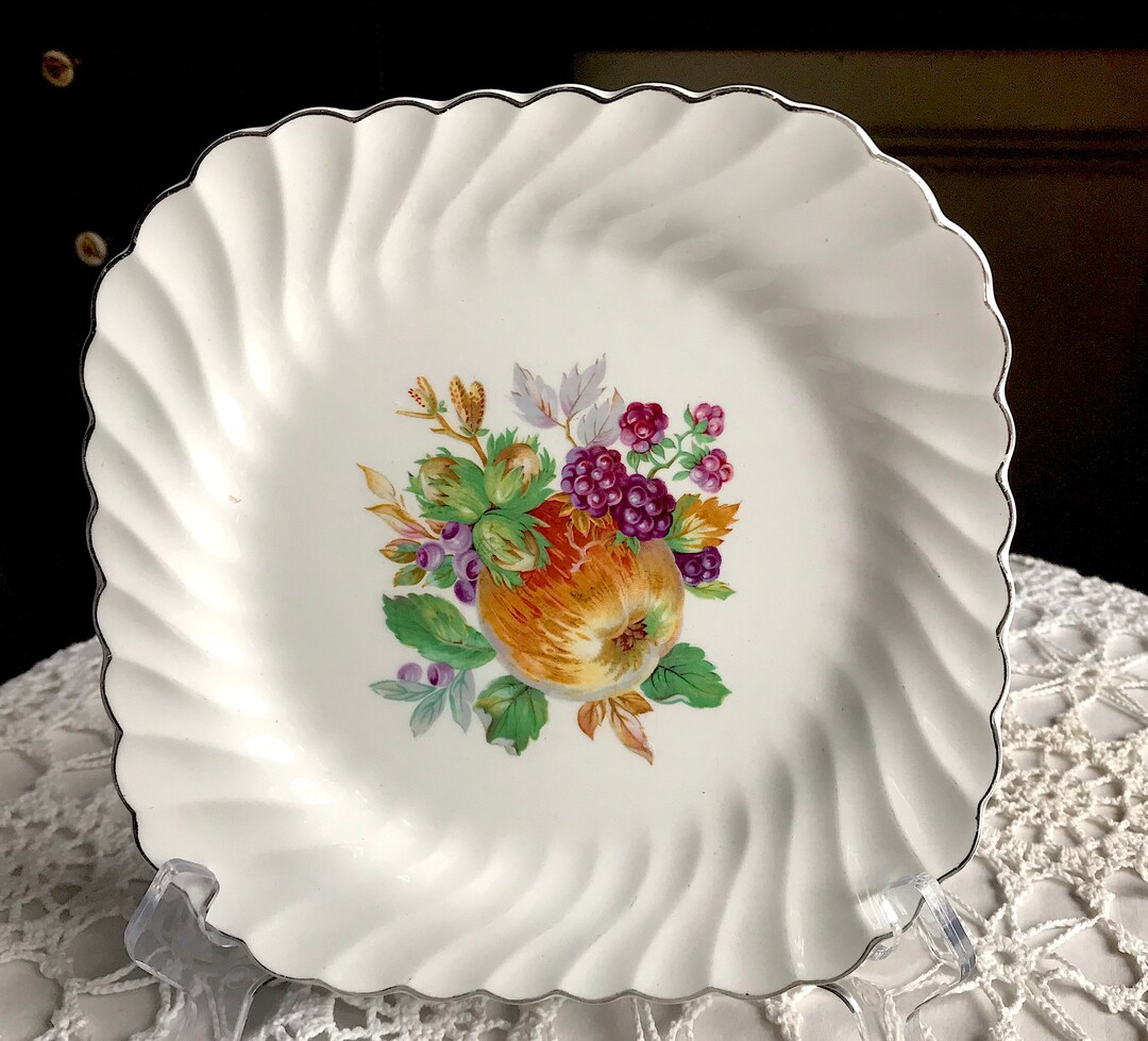 Johnson Brothers Snowhite Regency Swirl Fruits 7 1/2 Inch Square Salad ...