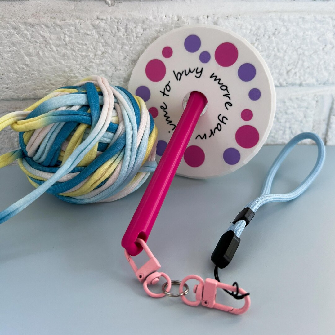 Funny Portable Yarn Holder - Wrist Yarn Minder, Gift for Knitters - Etsy