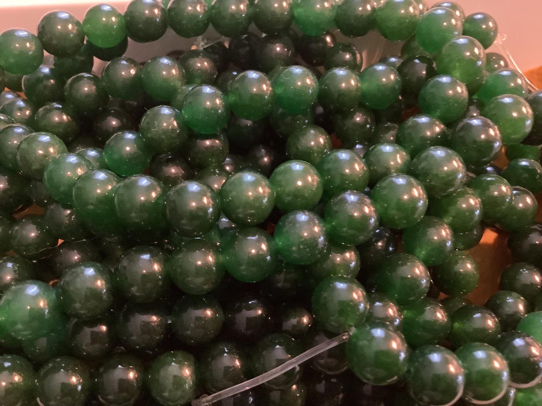 100 Forest Green Jade Stone Beads, 8 MM Round , Natural Stone Beads - Etsy