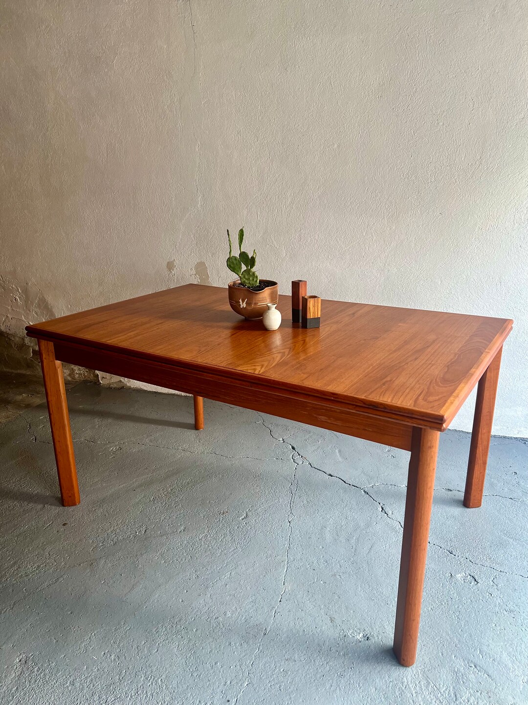 Vintage Danish Modern MCM Teak Dining Table With Self-storing - Etsy