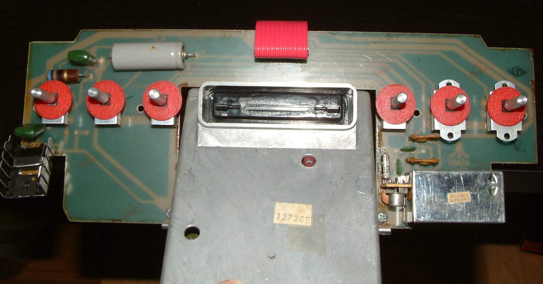 7 Piece Set of Atari 2600 Switch Pads and RF Cable Sleeve Designed and ...