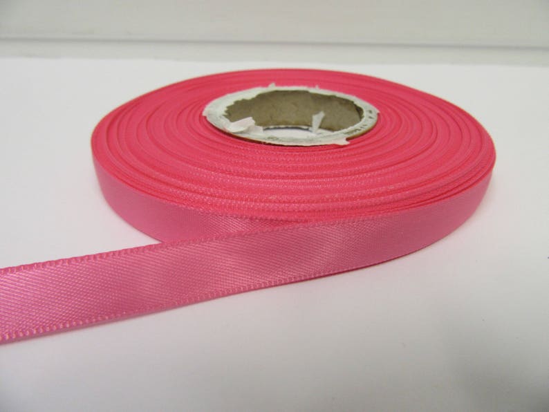 3 mm 7 mm 10 mm 15 mm 25 mm 38 mm 50 mm 100 mm Rollo de cinta de satén ...