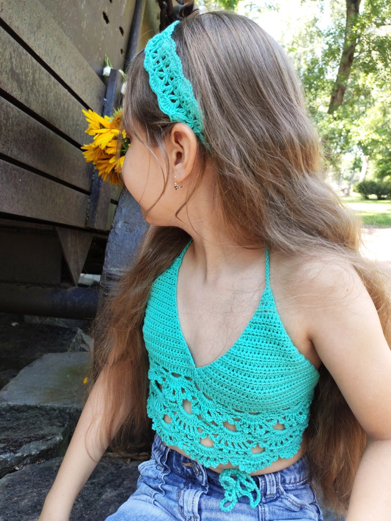 Crochet Bra Top Mermaid for Little Girls in Emerald Photoshoot - Etsy