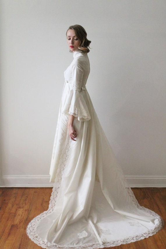 Vintage 1960s High Neck Wedding Dress With Butterfly Sleeves Vintage 1960s High Neck Wedding Dress With Butterfly Sleeves