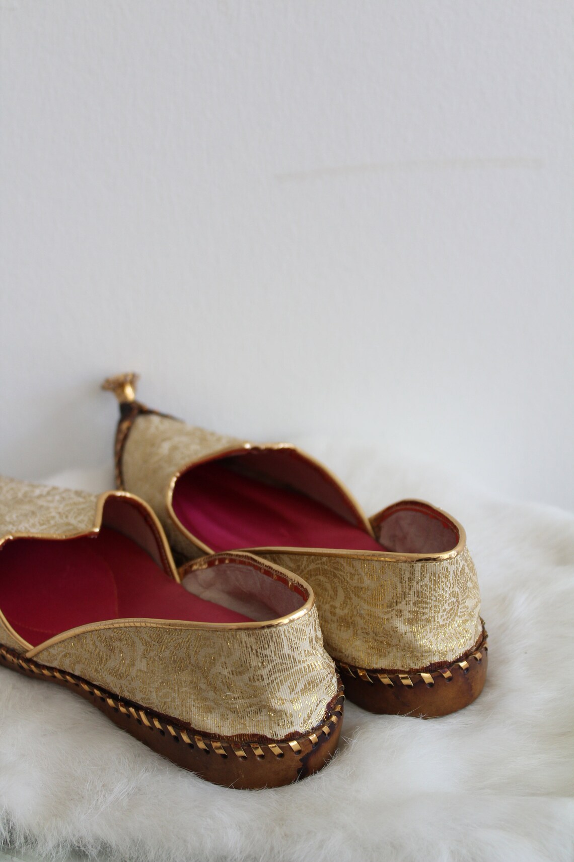 Vintage Gold Tone Slippers Indian Theme Toe Detail Unique | Etsy