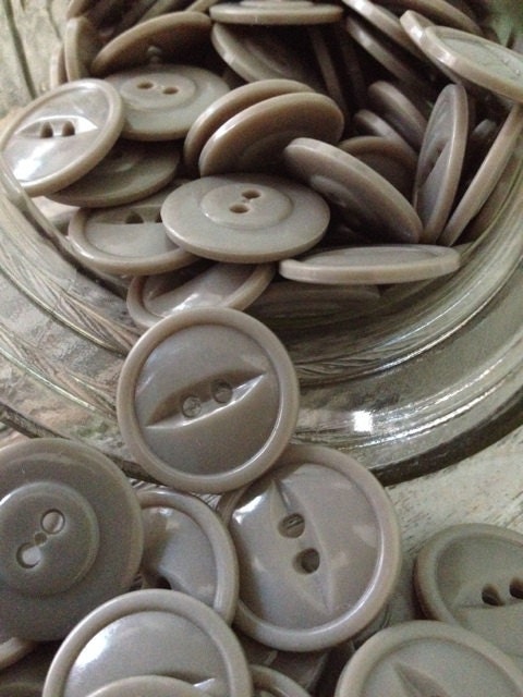 80 Vintage Gray-brown Plastic Buttons 21mm 2 Hole GREAT for - Etsy