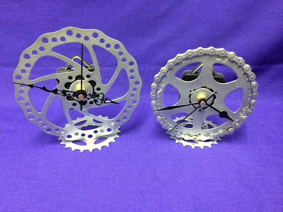 Up-cycled Metal Bicycle Parts Clock - Etsy Canada