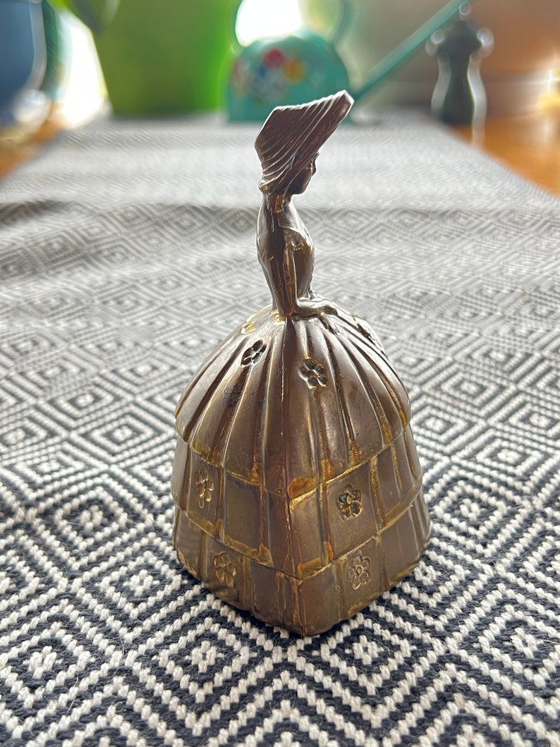 Vintage Southern Belle Solid Brass Daisies Basket Bonnet Functioning ...