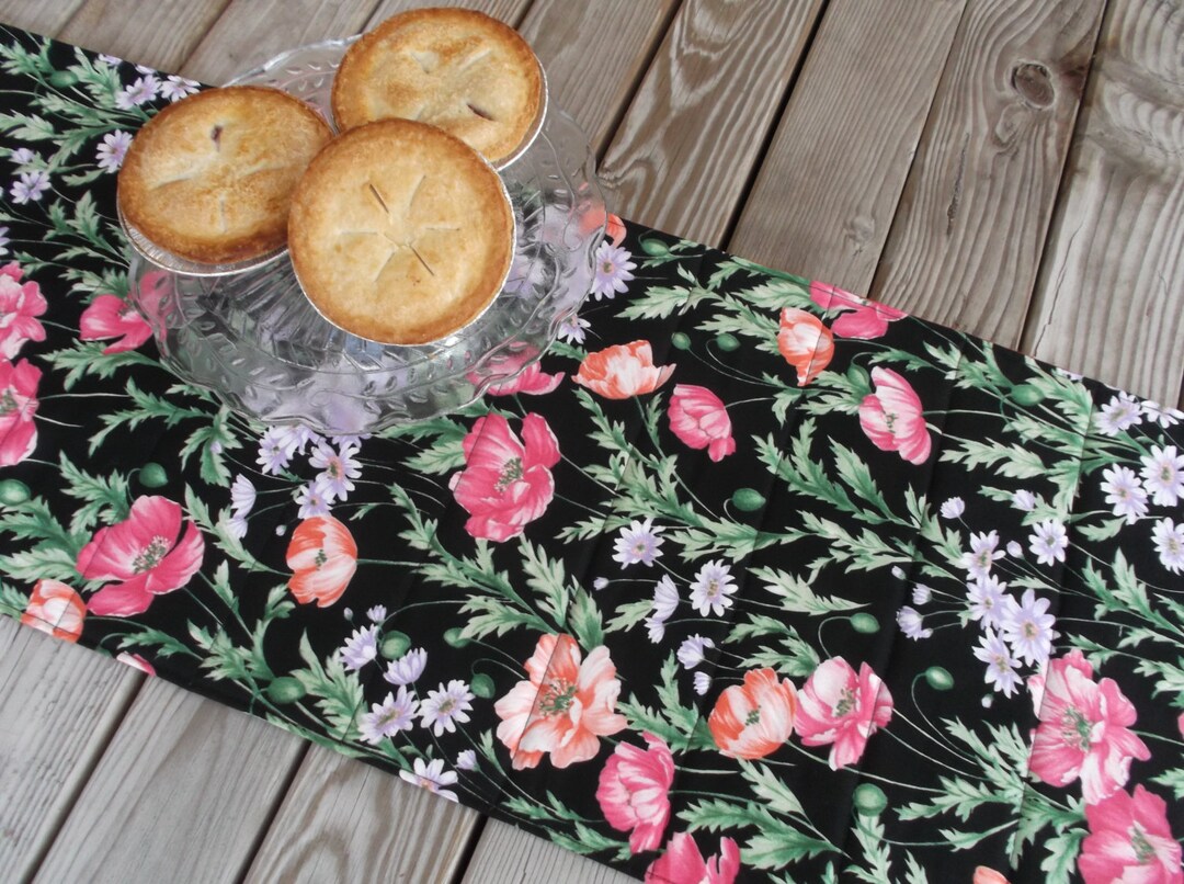 Poppies Table Runner, Quilted Fabric Runner, Handmade Table Runner ...