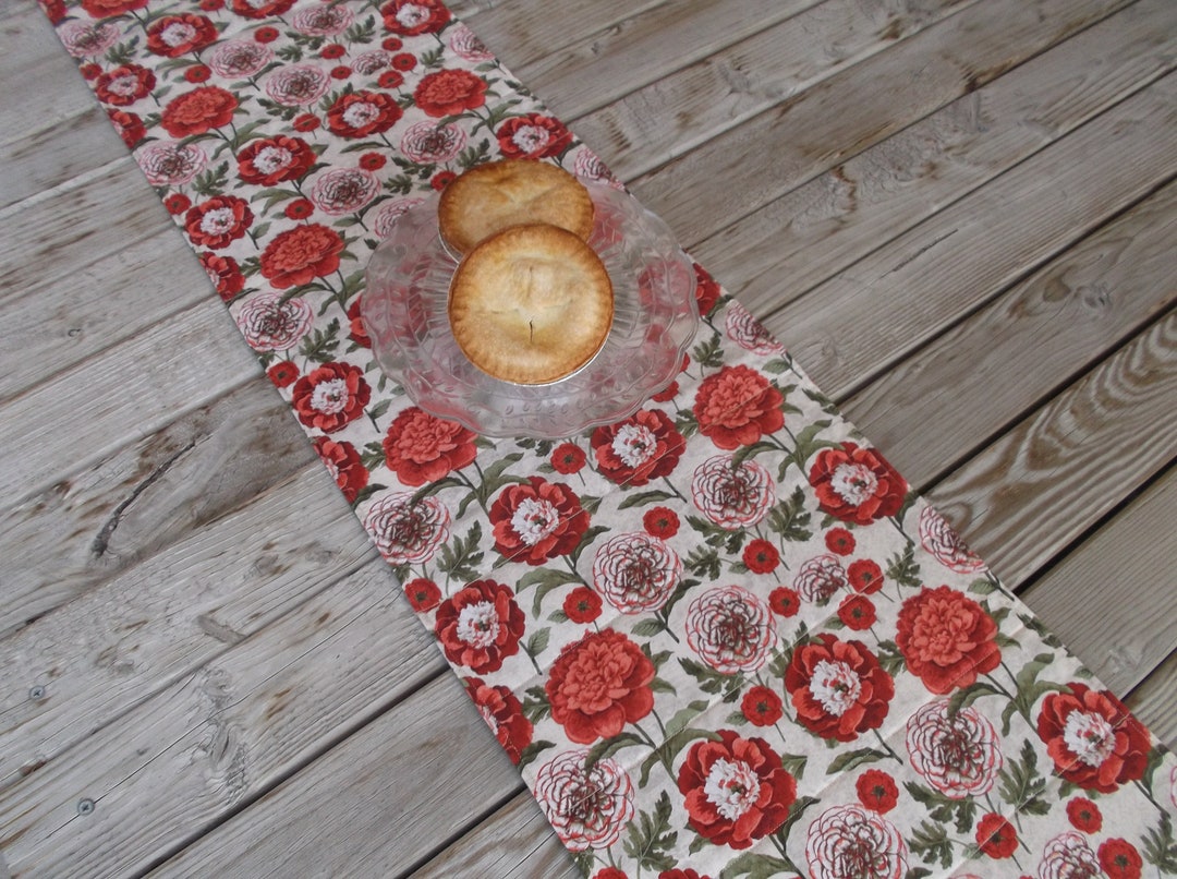 Red Floral Cotton Quilted Table Runner, Handmade Quilted Sideboard ...