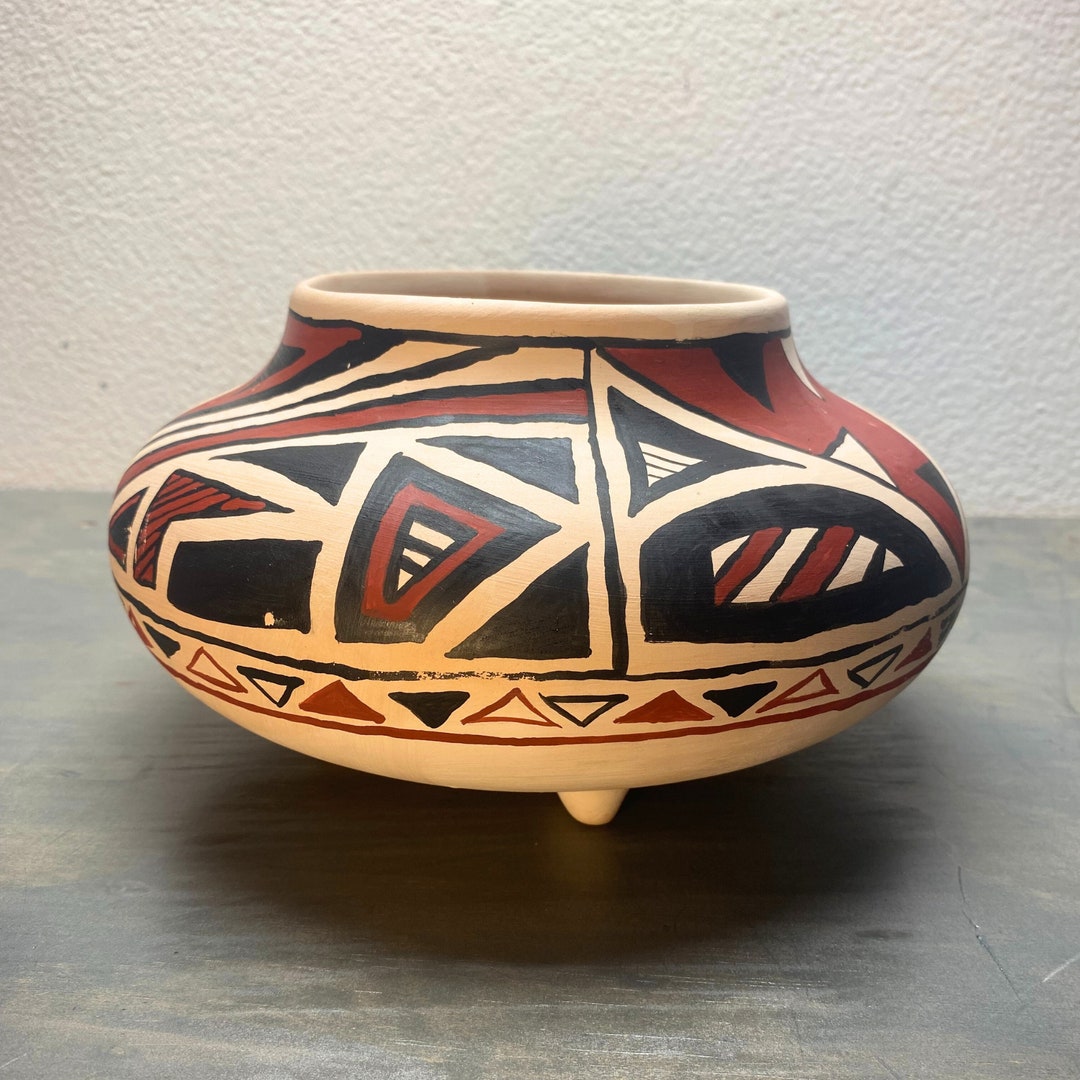 Vintage Hopi Pottery Bowl With Feet by Dave Hand-painted Geometric ...