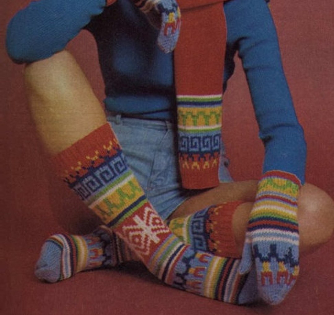 SOCKS Pattern Vintage 70s Boot Socks Pattern Mittens Pattern Hat ...